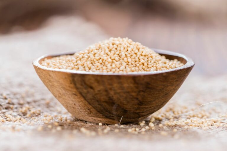 Amaranth: A complete guide to this gluten-free seed - Common Grains