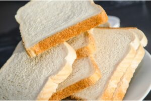 White Rice Vs White Bread - Which One Is Healthier? - Common Grains