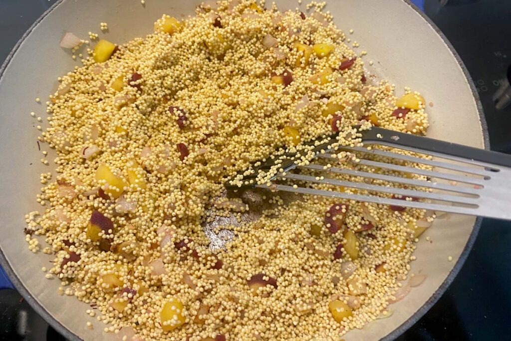 Millet pilaf with lemon and saffron - Common Grains